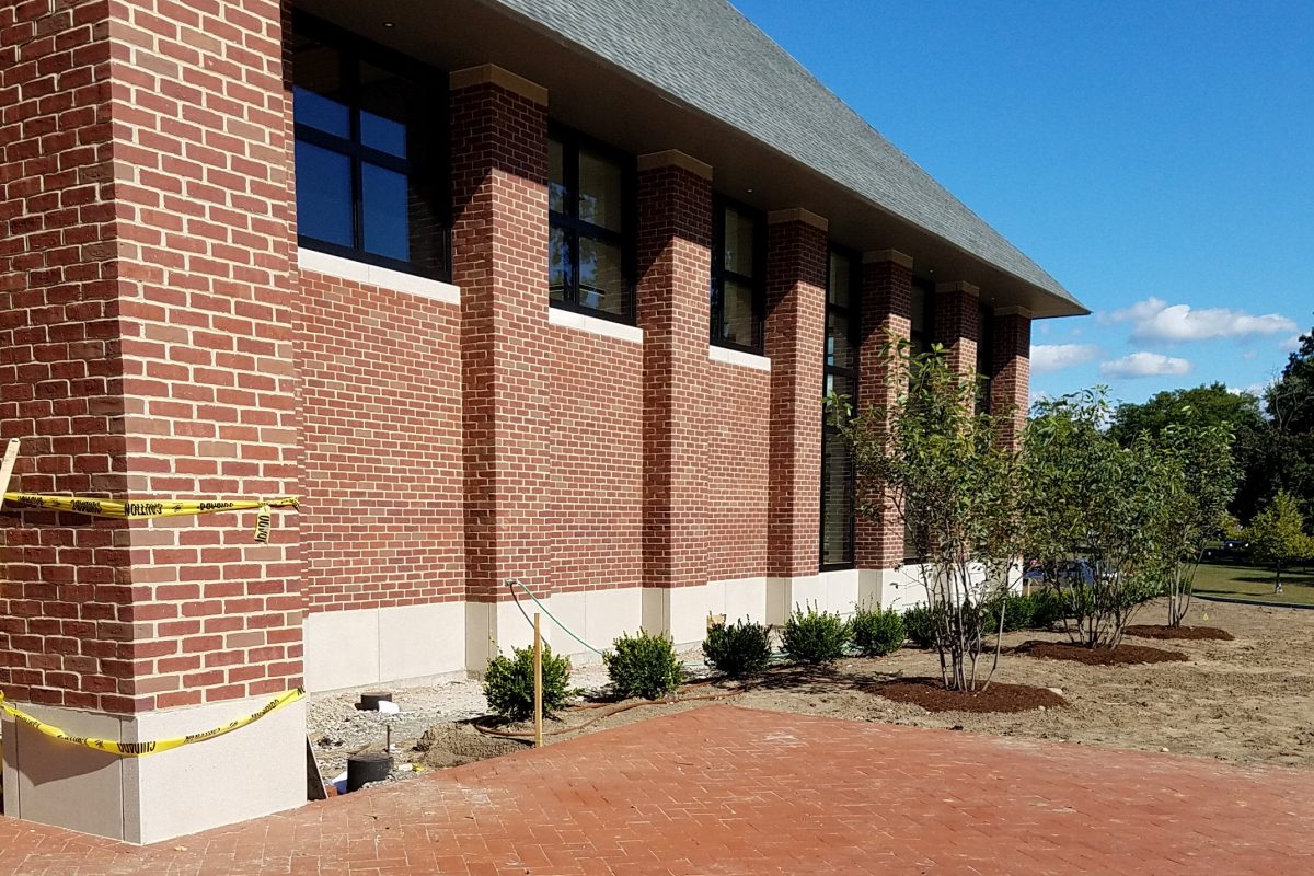 Front17SEPT2019 – Springfield City Library